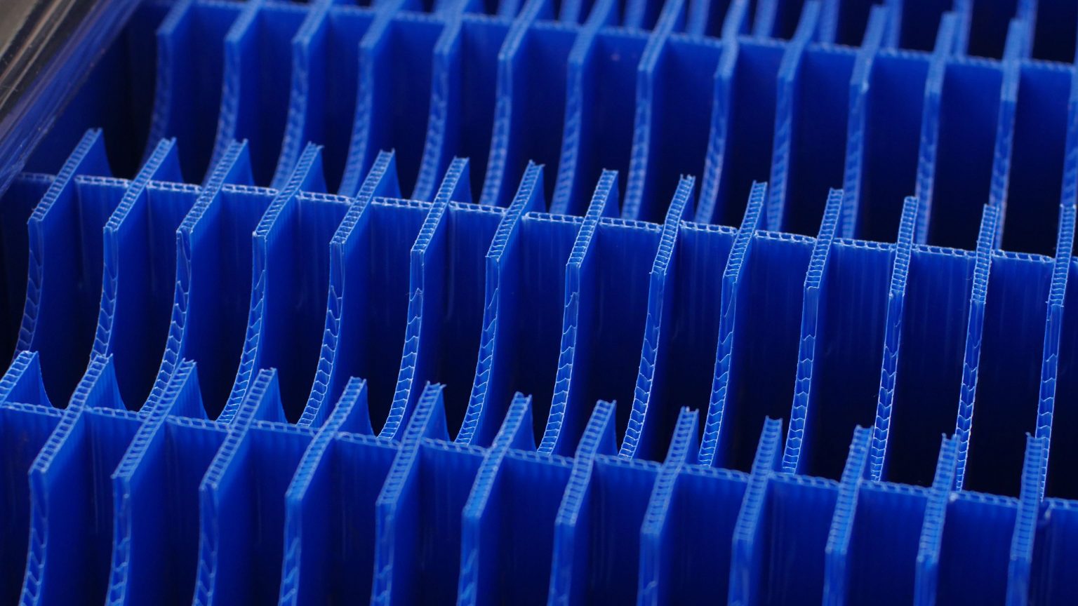 Corrugated Plastic Packaging - Zaleco